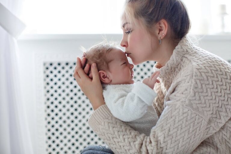 5 Essentials You Need When Bringing Your Baby Home